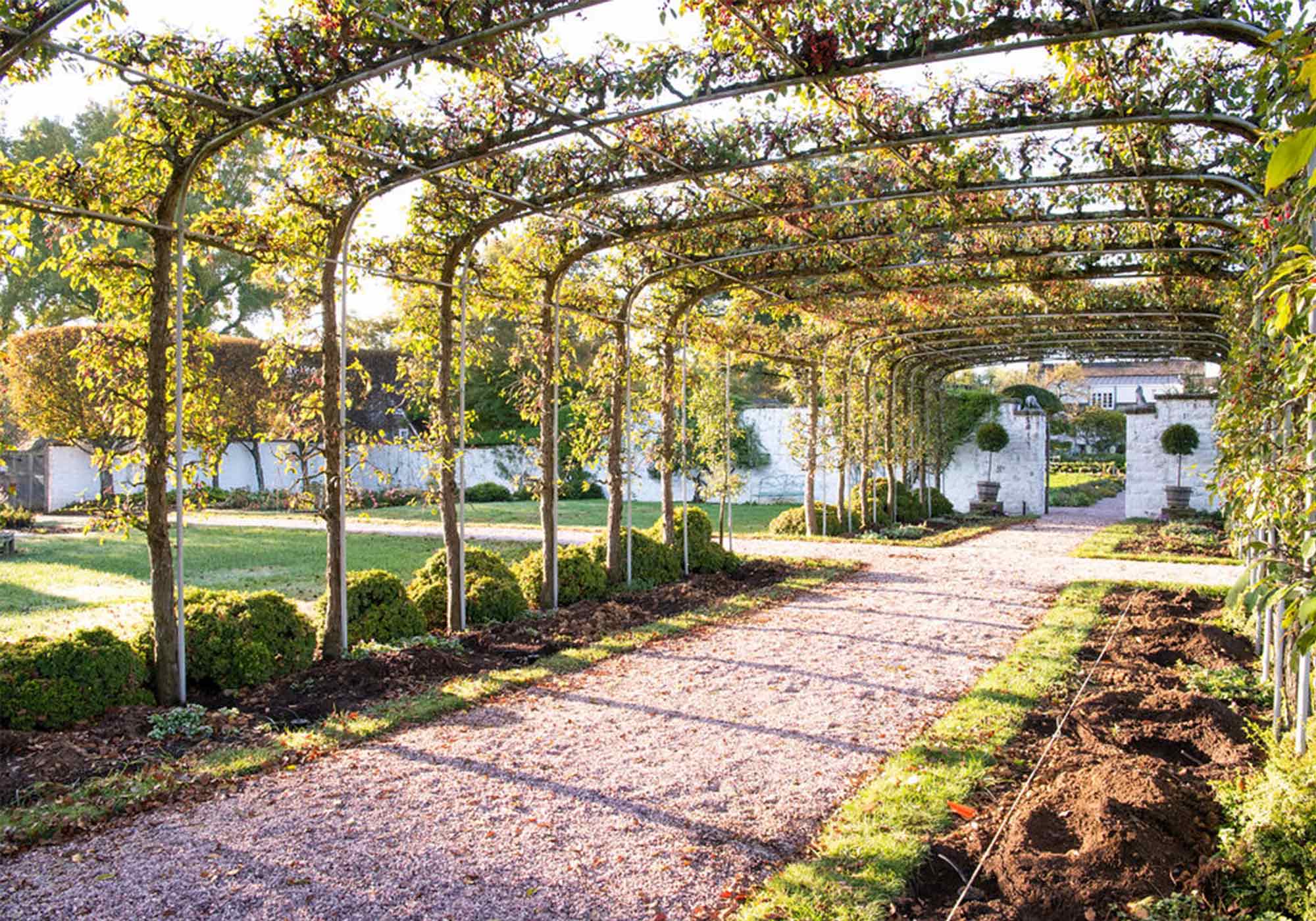 Discover Bunny Mellon’s Gardens - Wine and Country Life