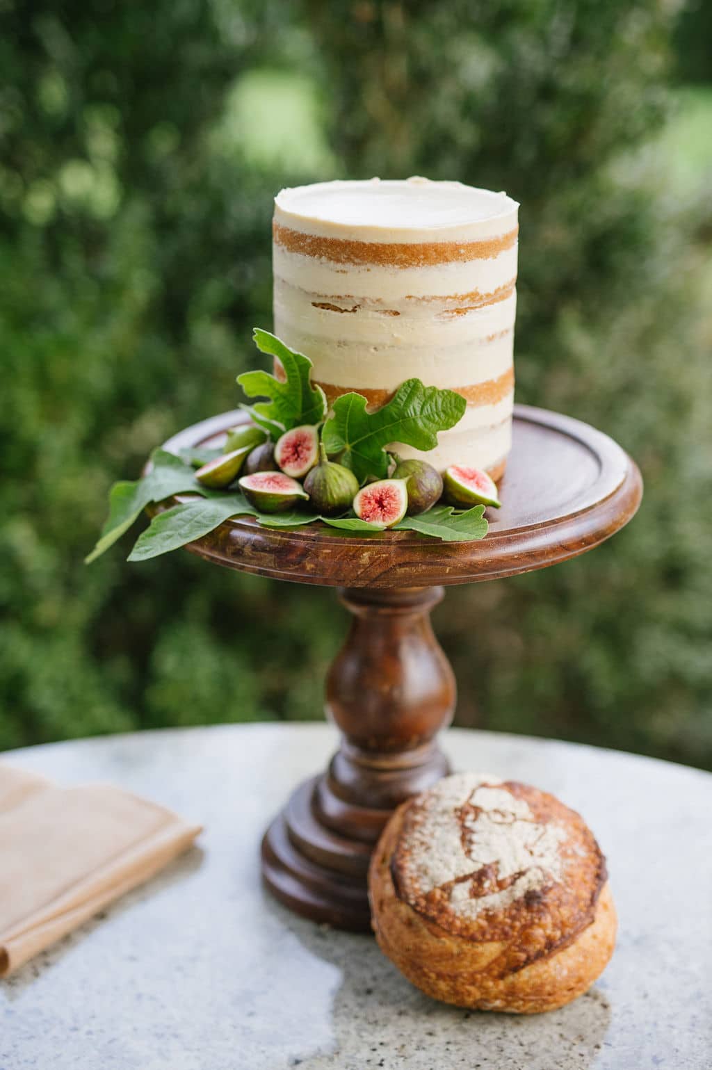 A Fall Virginia Farmhouse Dinner Party - Wine and Country Life