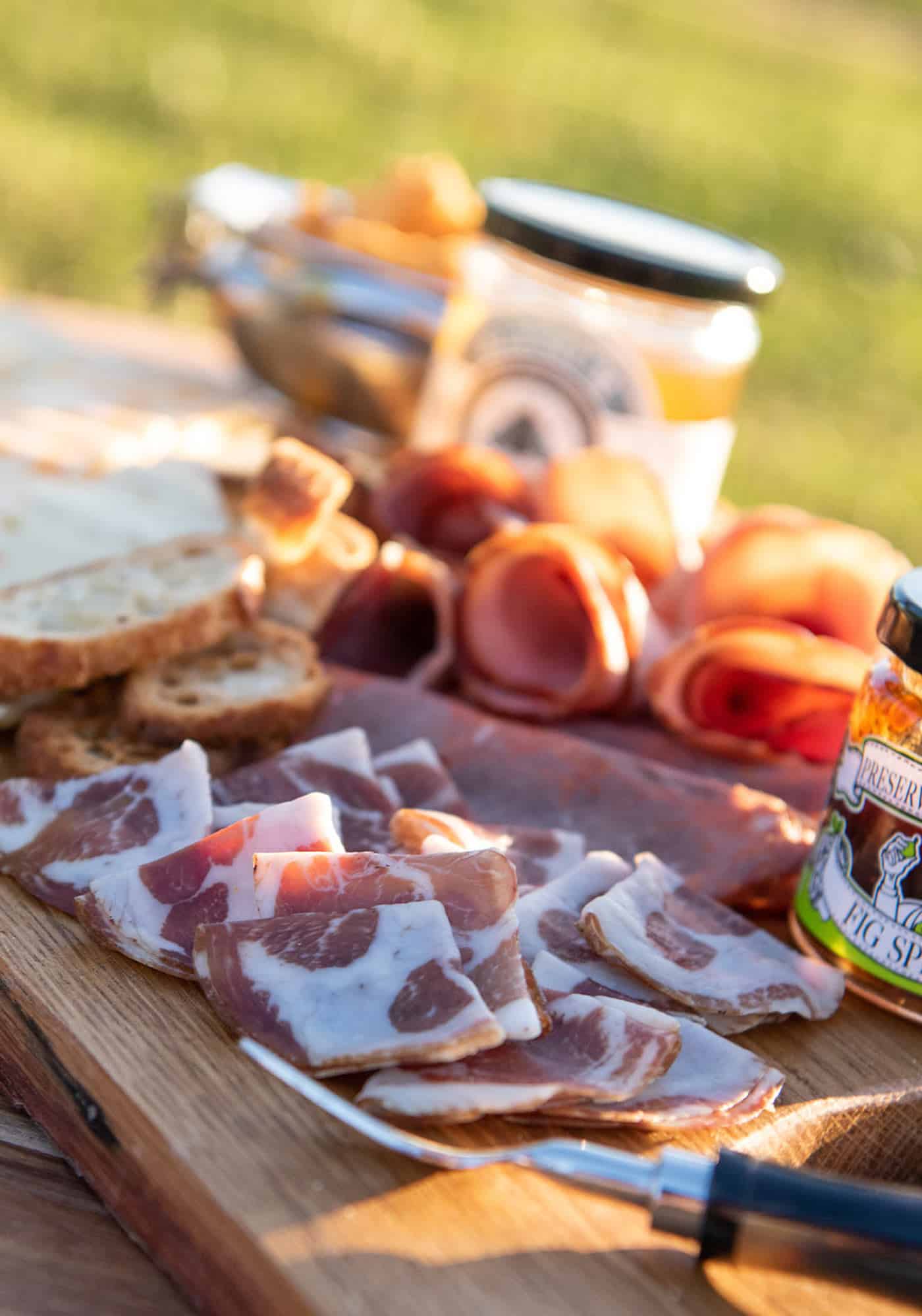 How to Style the Ultimate Steeplechase Tailgate - Wine and Country Life