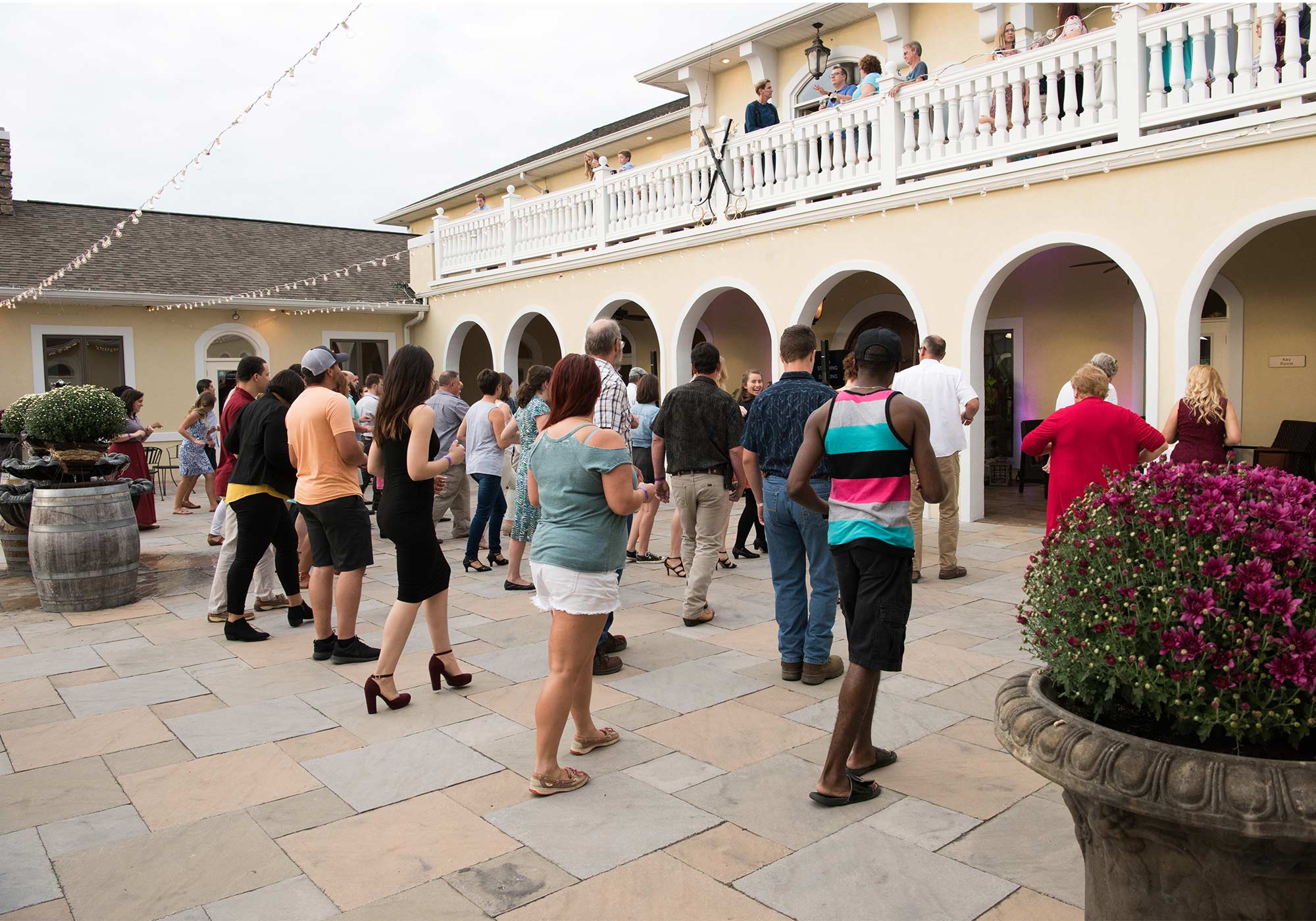 Discover Crosskeys Vineyards - Wine and Country Life