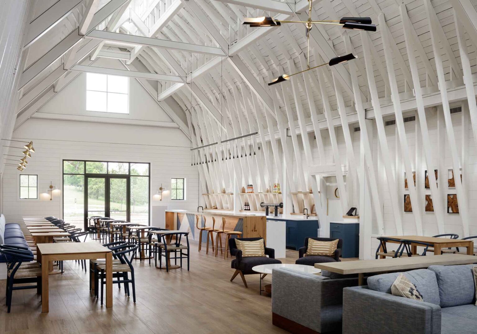 Discover Your Favorite New Virginia Winery - Wine and Country Life