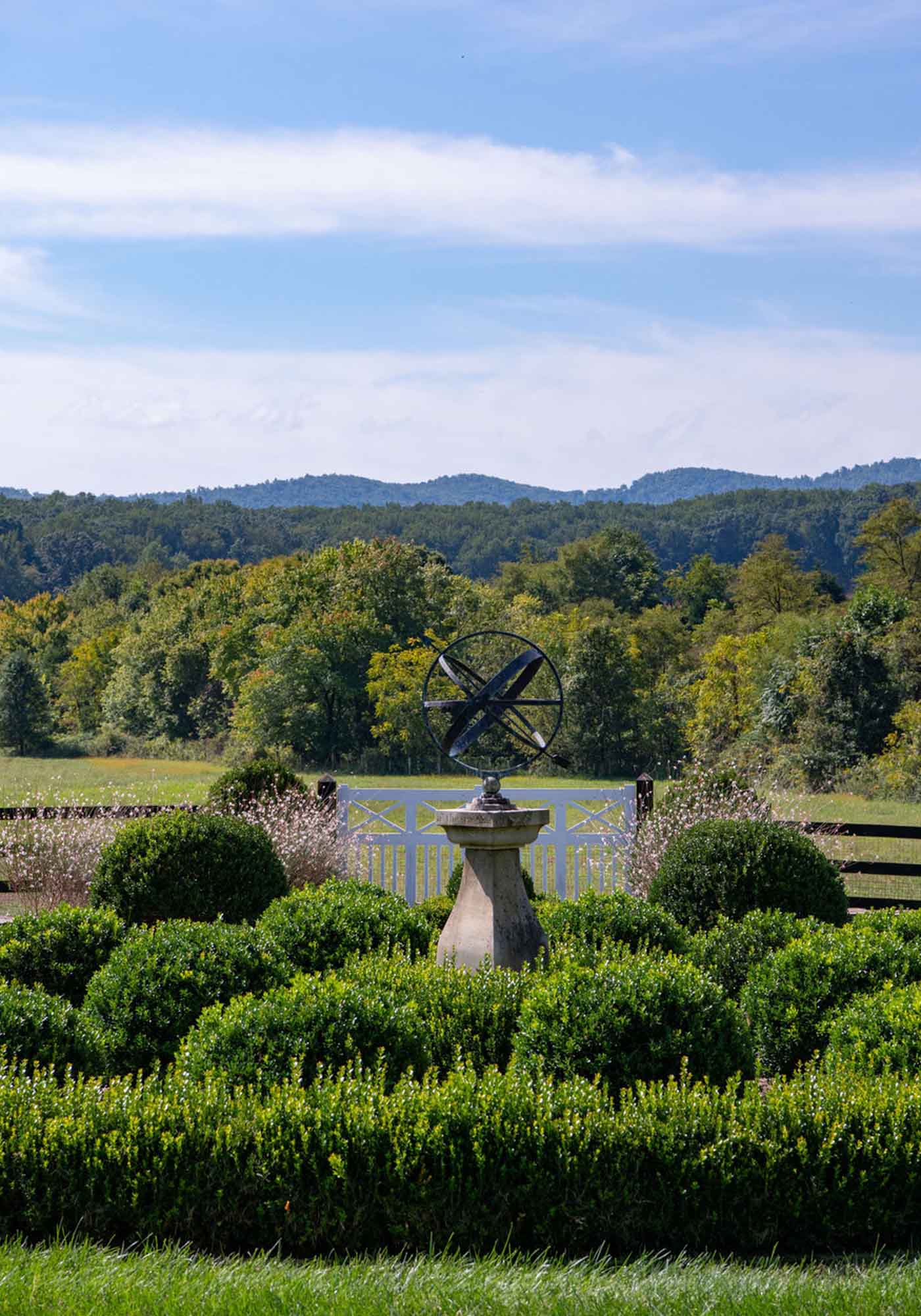 Virginia Historic Garden Week 2025 - Wine and Country Life