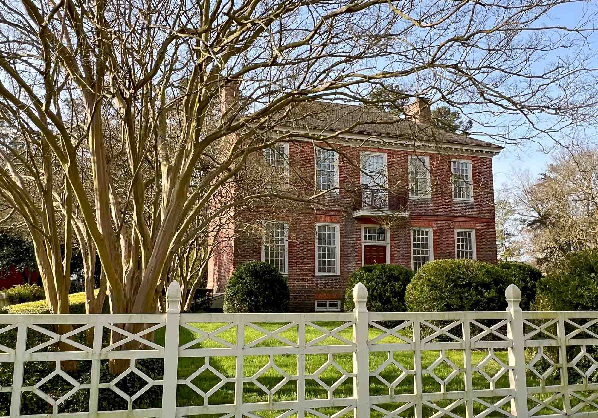 Virginia Historic Garden Week 2025 - Wine and Country Life