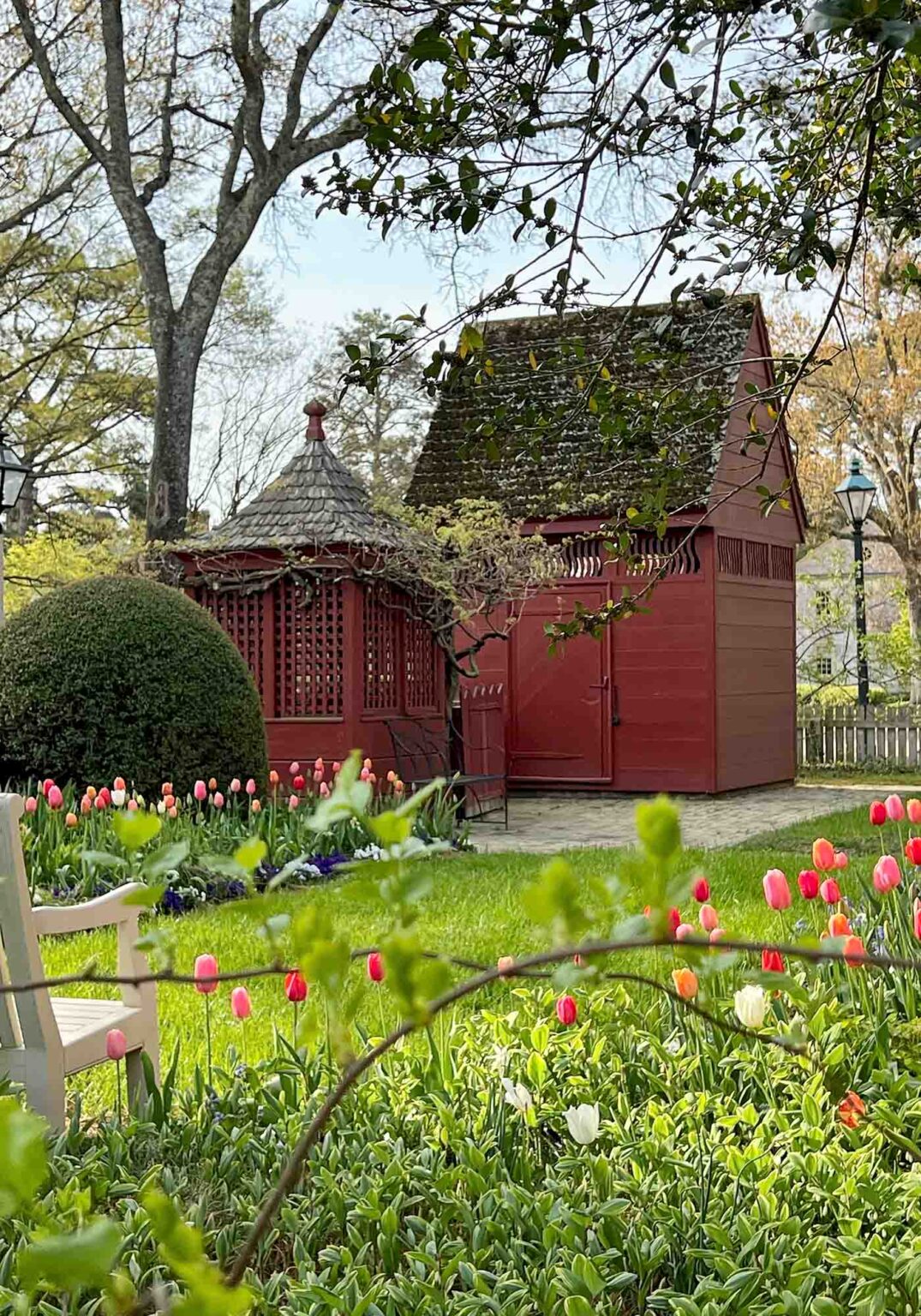 Virginia Historic Garden Week 2025 - Wine and Country Life